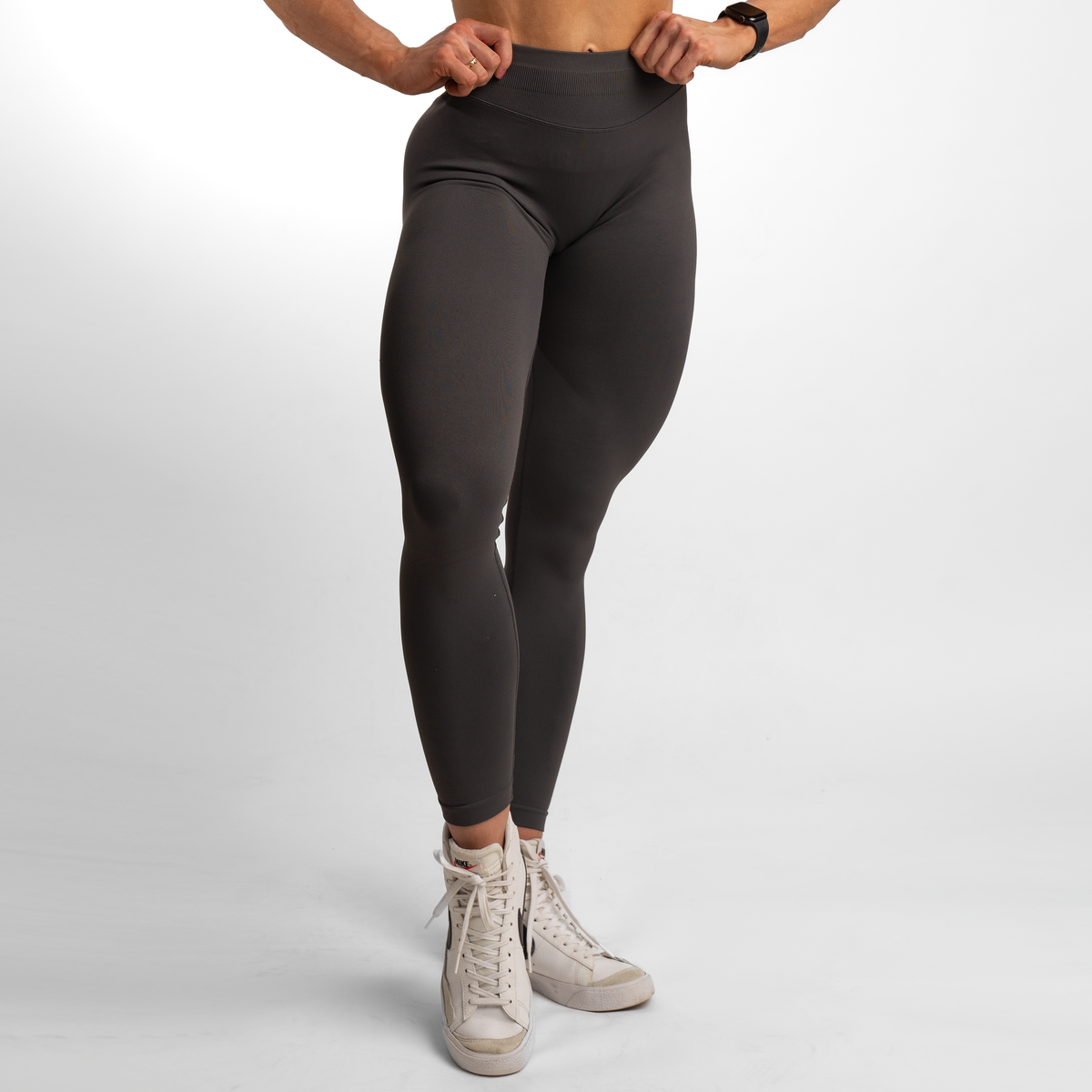 Embrace Scrunch Tights - Grey – You Against You Fitness AB